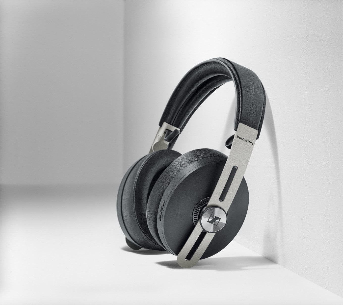 Беспроводные наушники Sennheiser Momentum Wireless M3AEBTXL Black ...